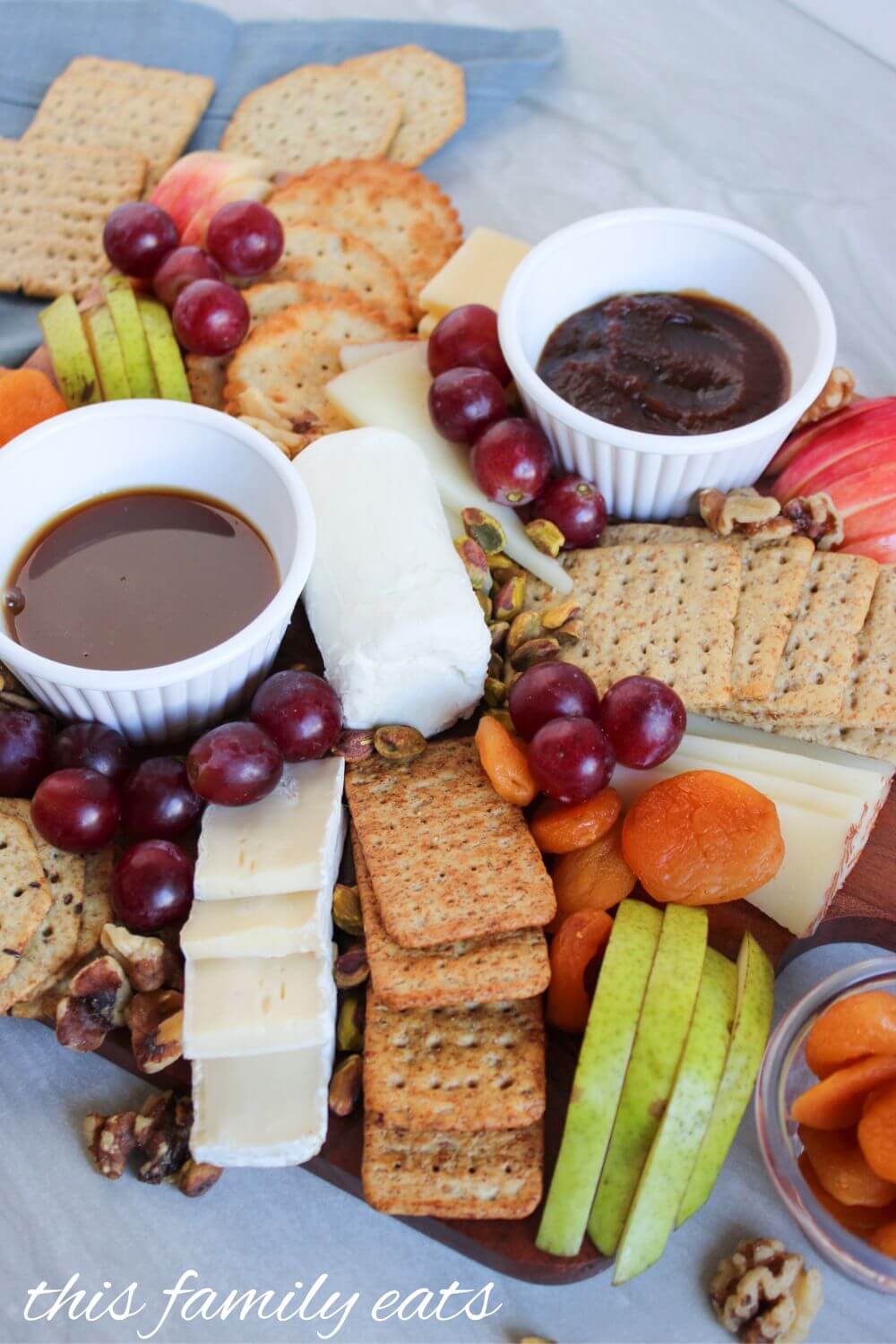 Apple Pear Cheese Charcuterie Board